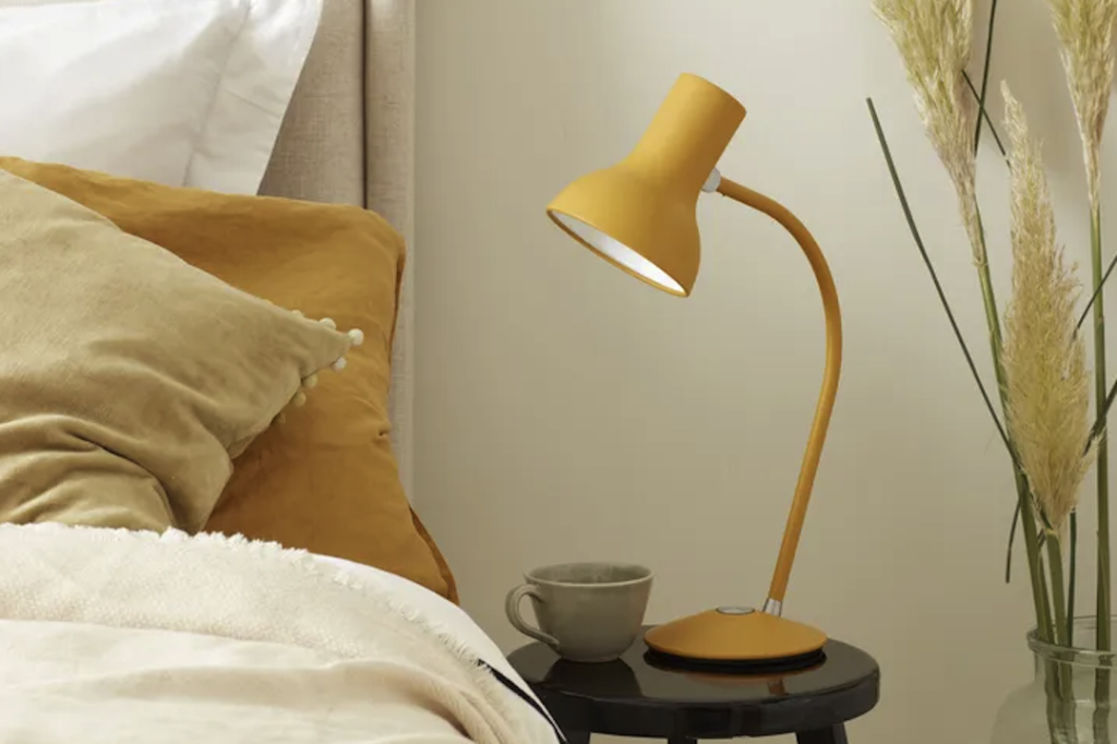 The Ultimate Guide to Choosing the Perfect Table Lamp - Icaruslights